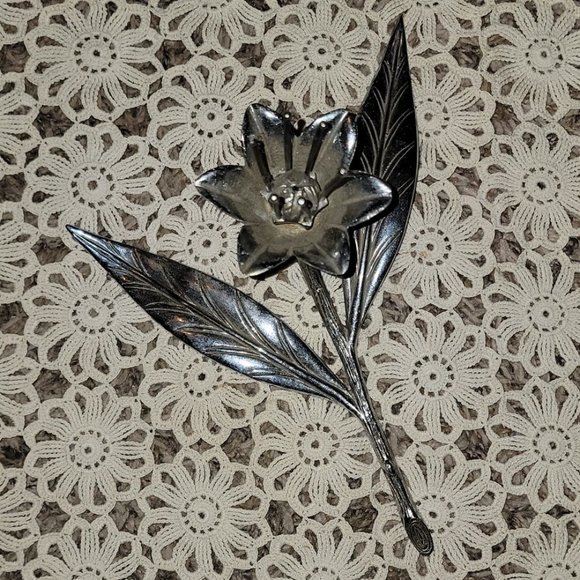 Art | Vintage Art Nouveau Metal Lily Flower Art Sculpture | Poshmark